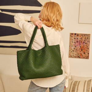 Fashion Handbags | Chic Purses & Luxe Bags | Moda Luxe